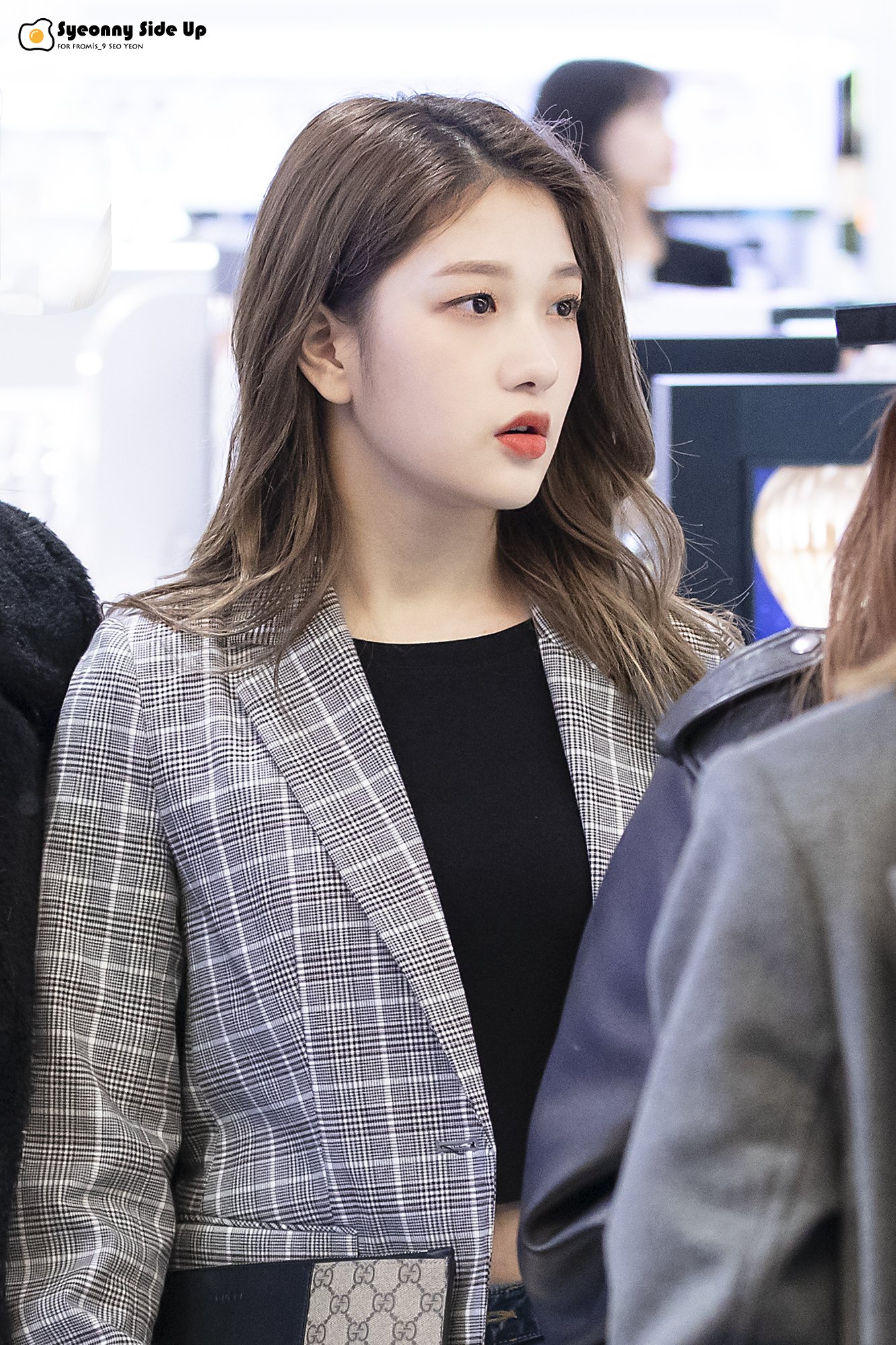 Seoyeon | Scrolller
