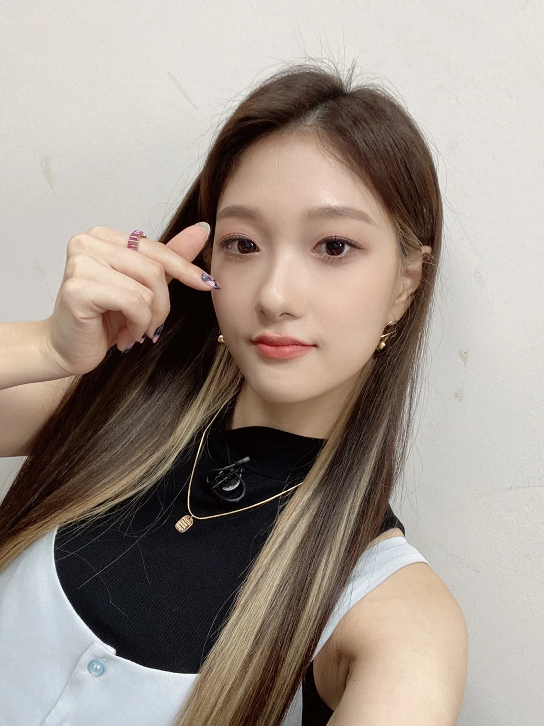 Seoyeon heart | Scrolller