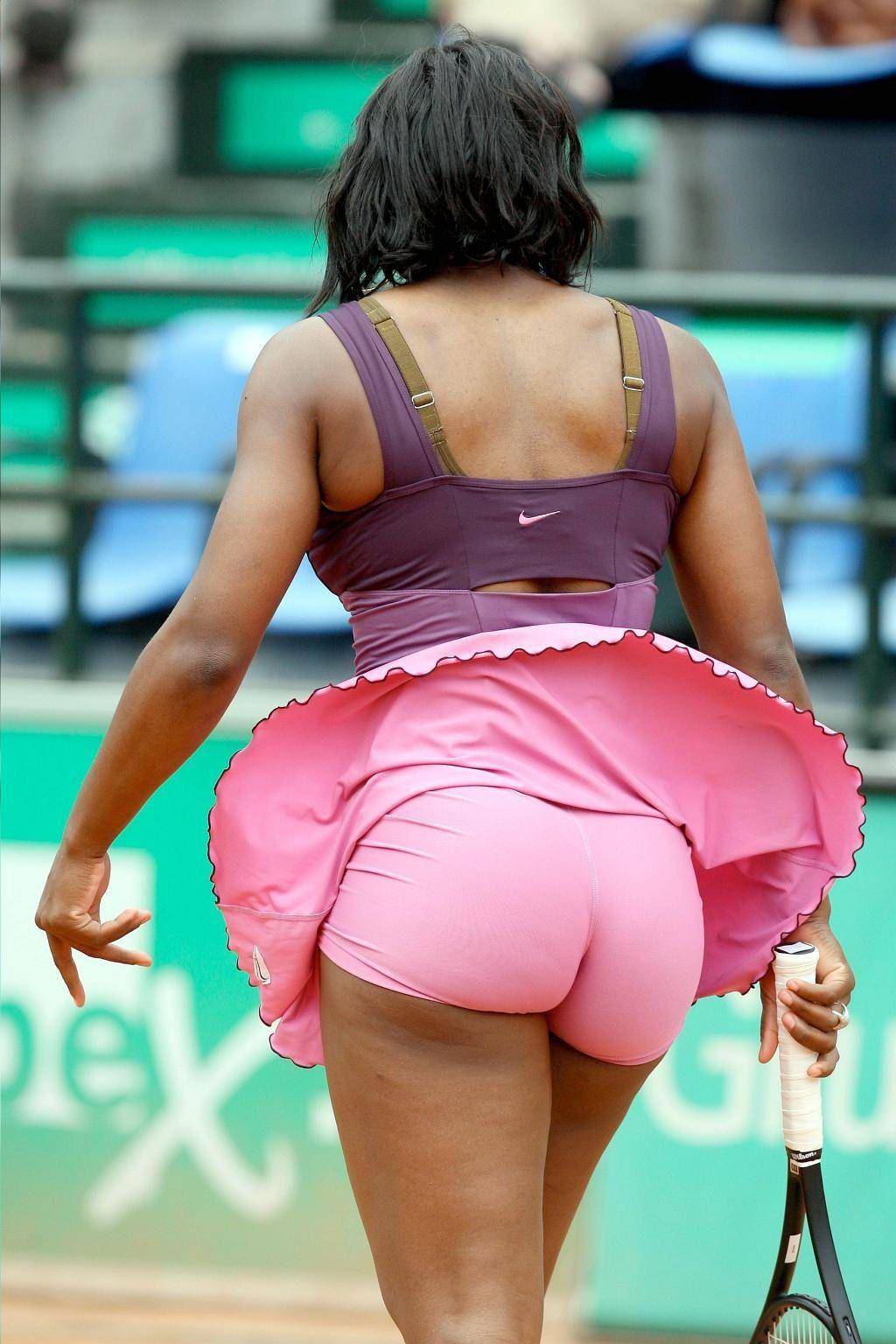 SERENA WILLIAMS | Scrolller