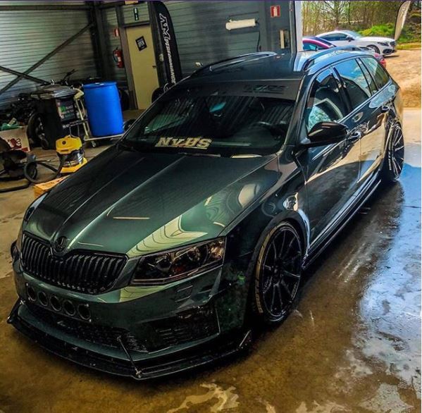 Sexy Beast | Scrolller