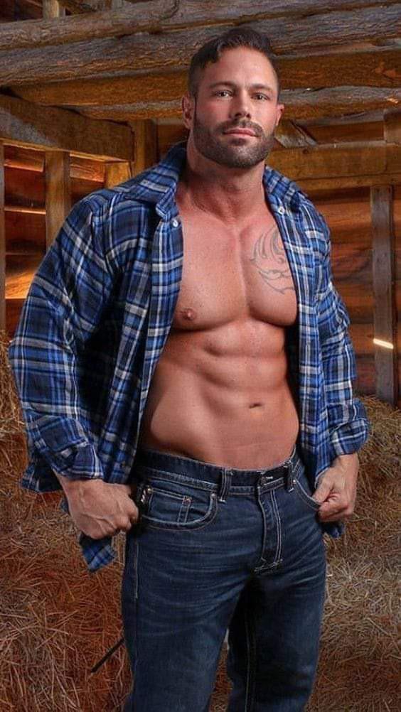 Sexy cowboy in the barn ... | Scrolller