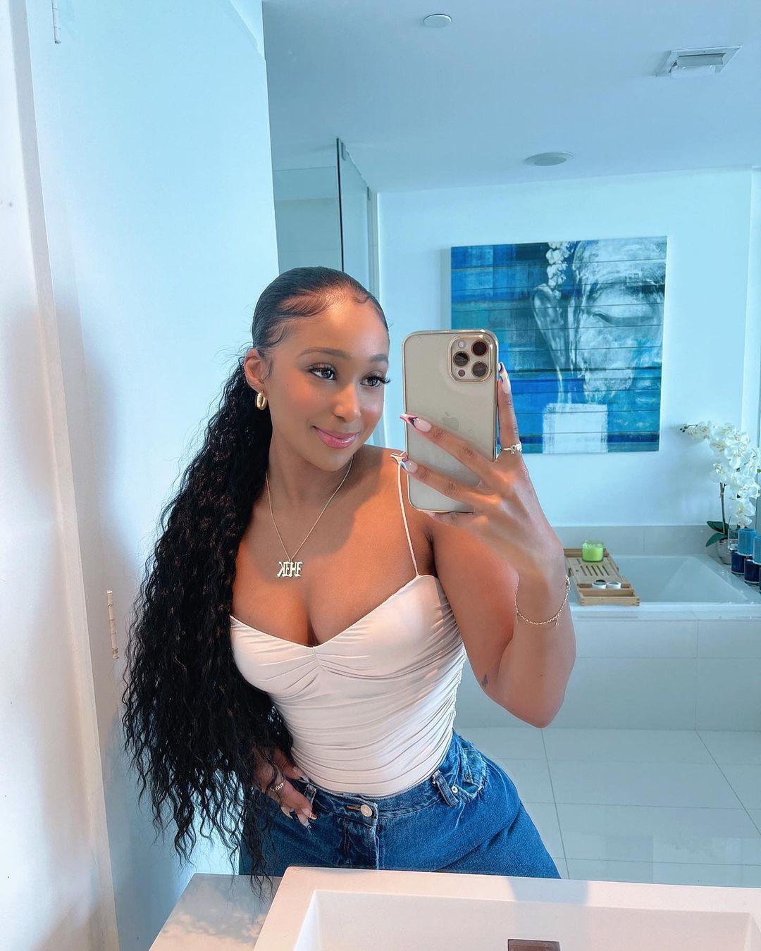 Sexy lil thang | Scrolller