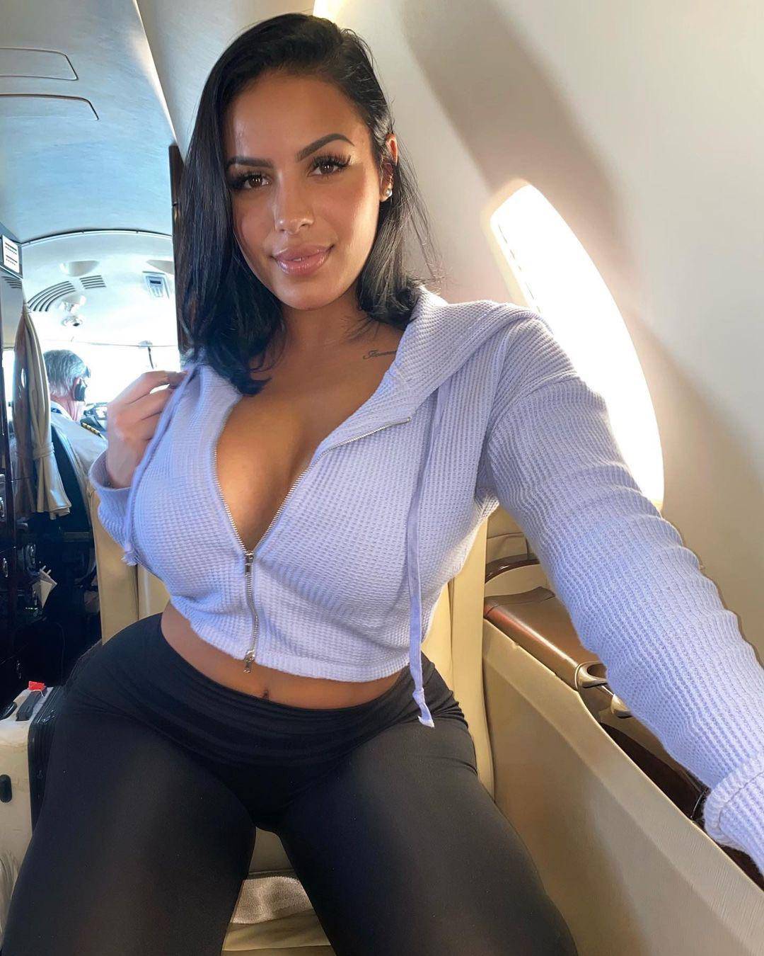 Sexy thic | Scrolller