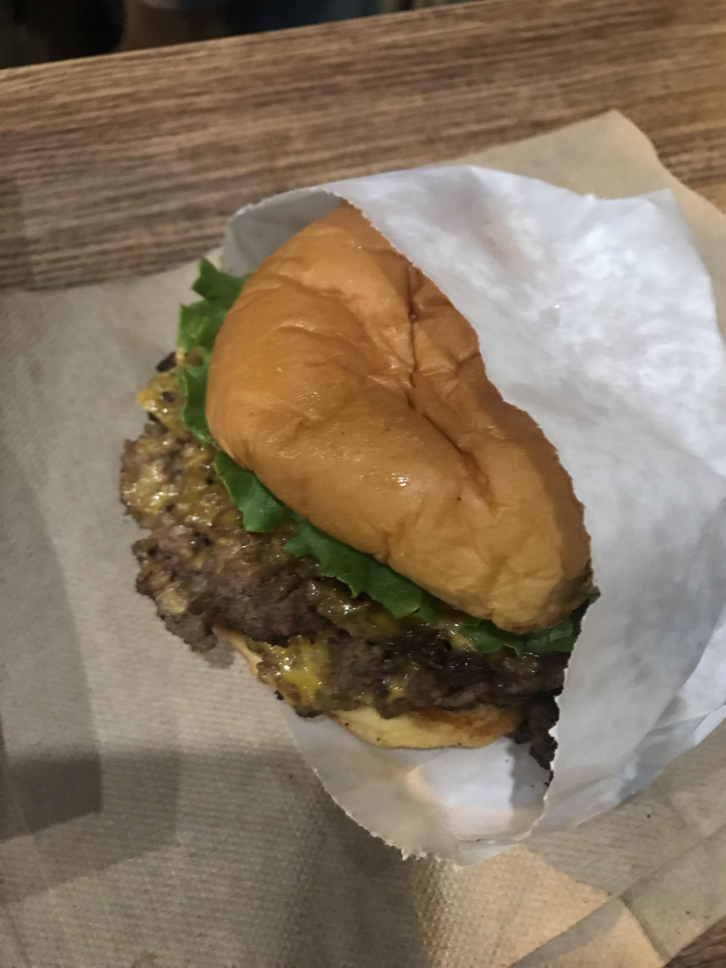 Shake Shack 👌🏽 | Scrolller