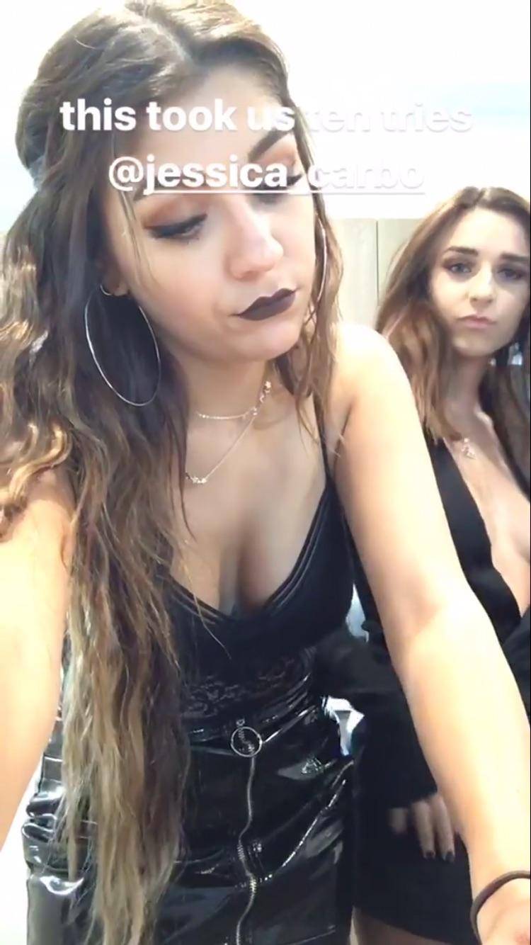 She keeps on giving | Scrolller