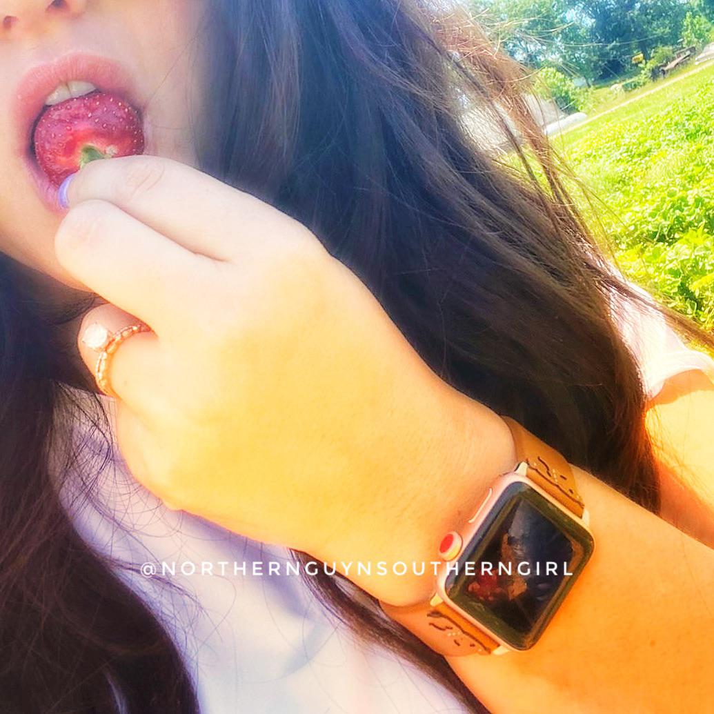 She needs more in her mouth | Scrolller