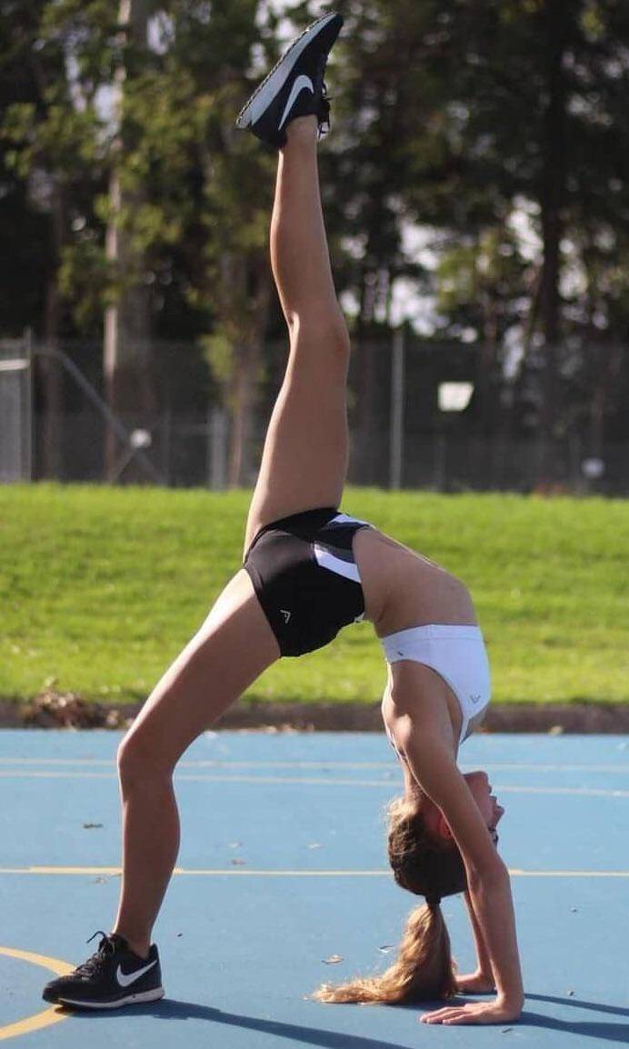 She needs to show off her flexibility more | Scrolller