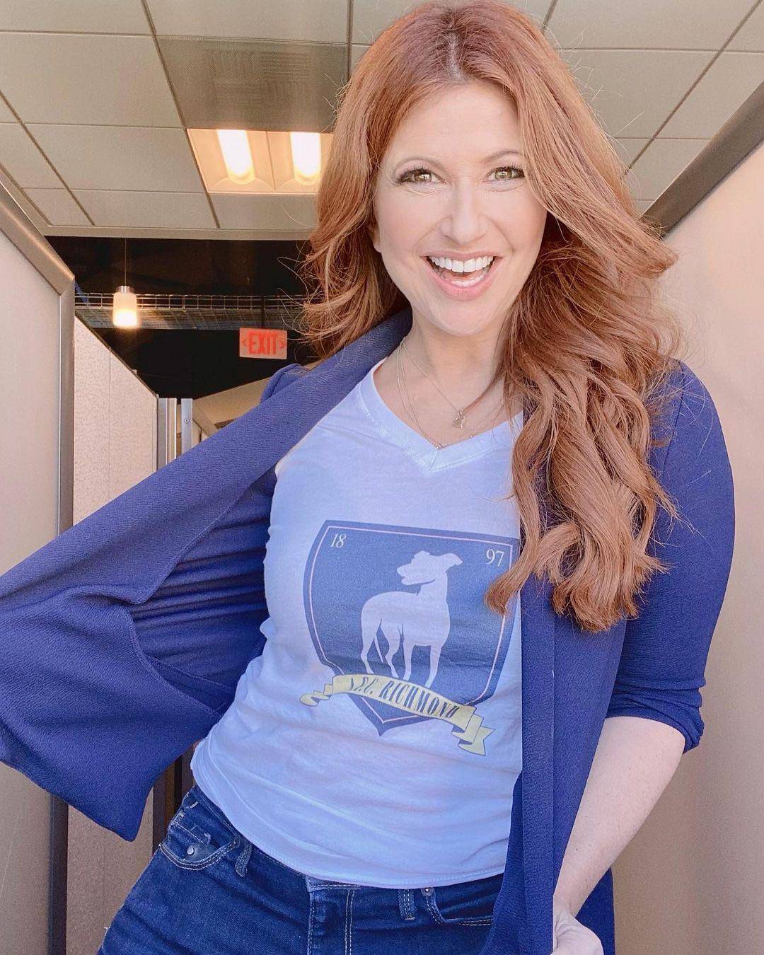 she’s such a tease | Scrolller