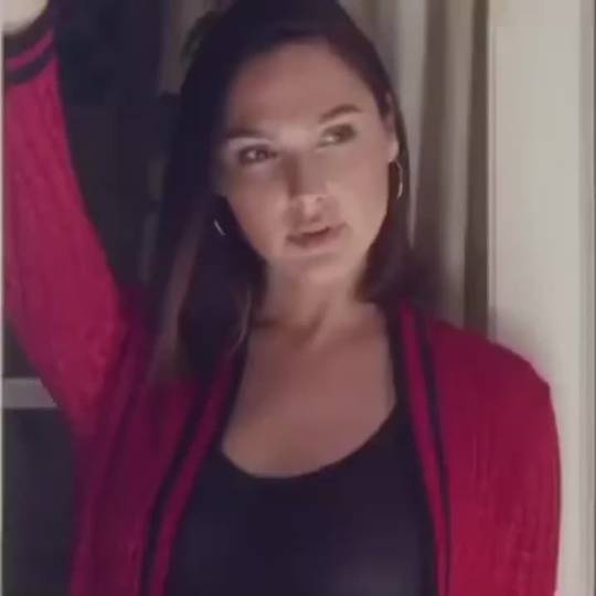 She’s unreal | Scrolller