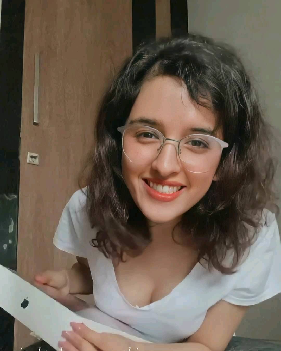 Shirley setia trying to be that naughty student who purposely bends and asks questions and ...