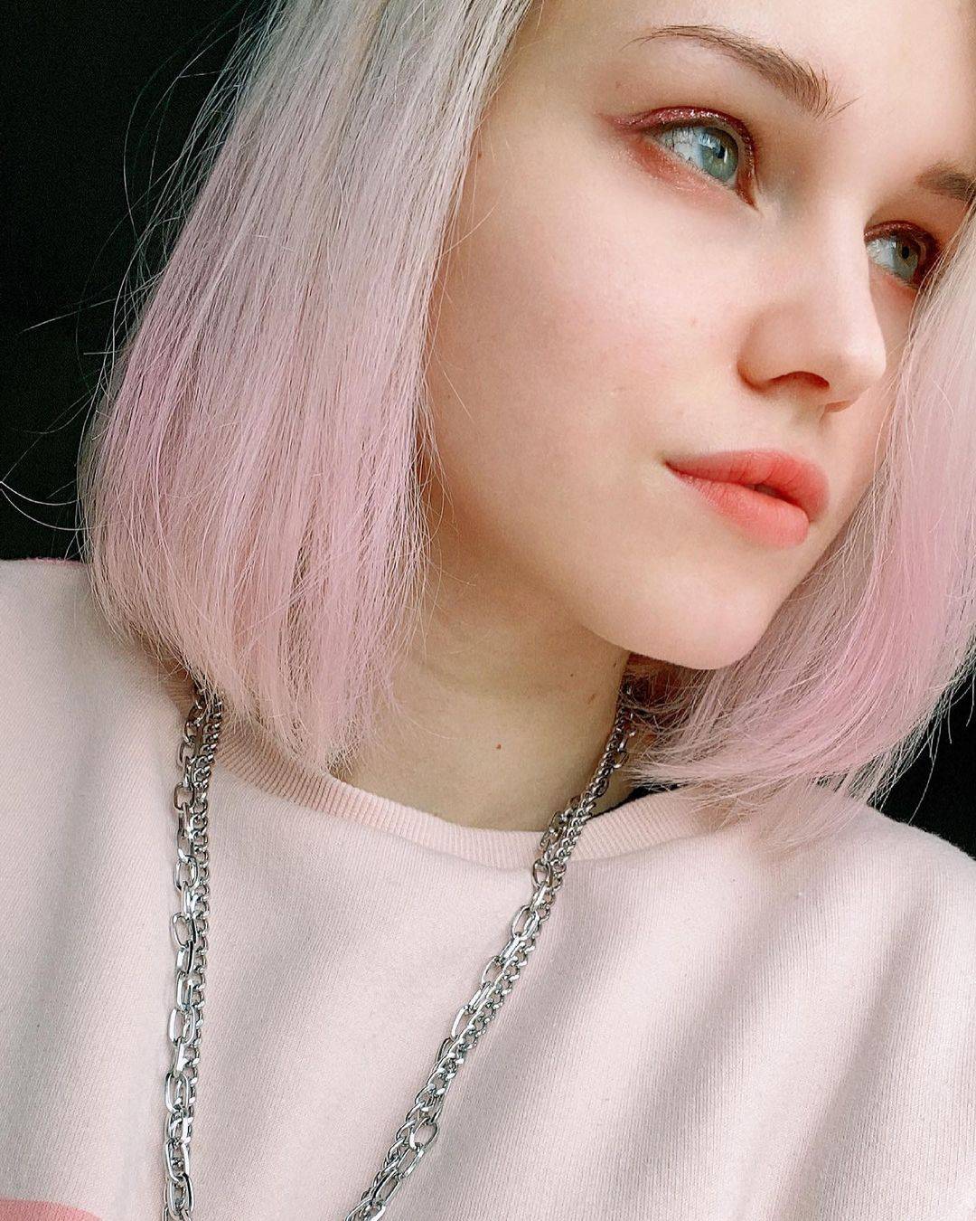 Shirogane Sama | Scrolller