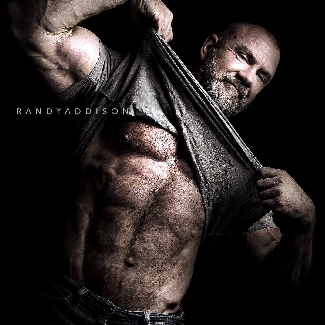 Shirts off for Friday | Scrolller