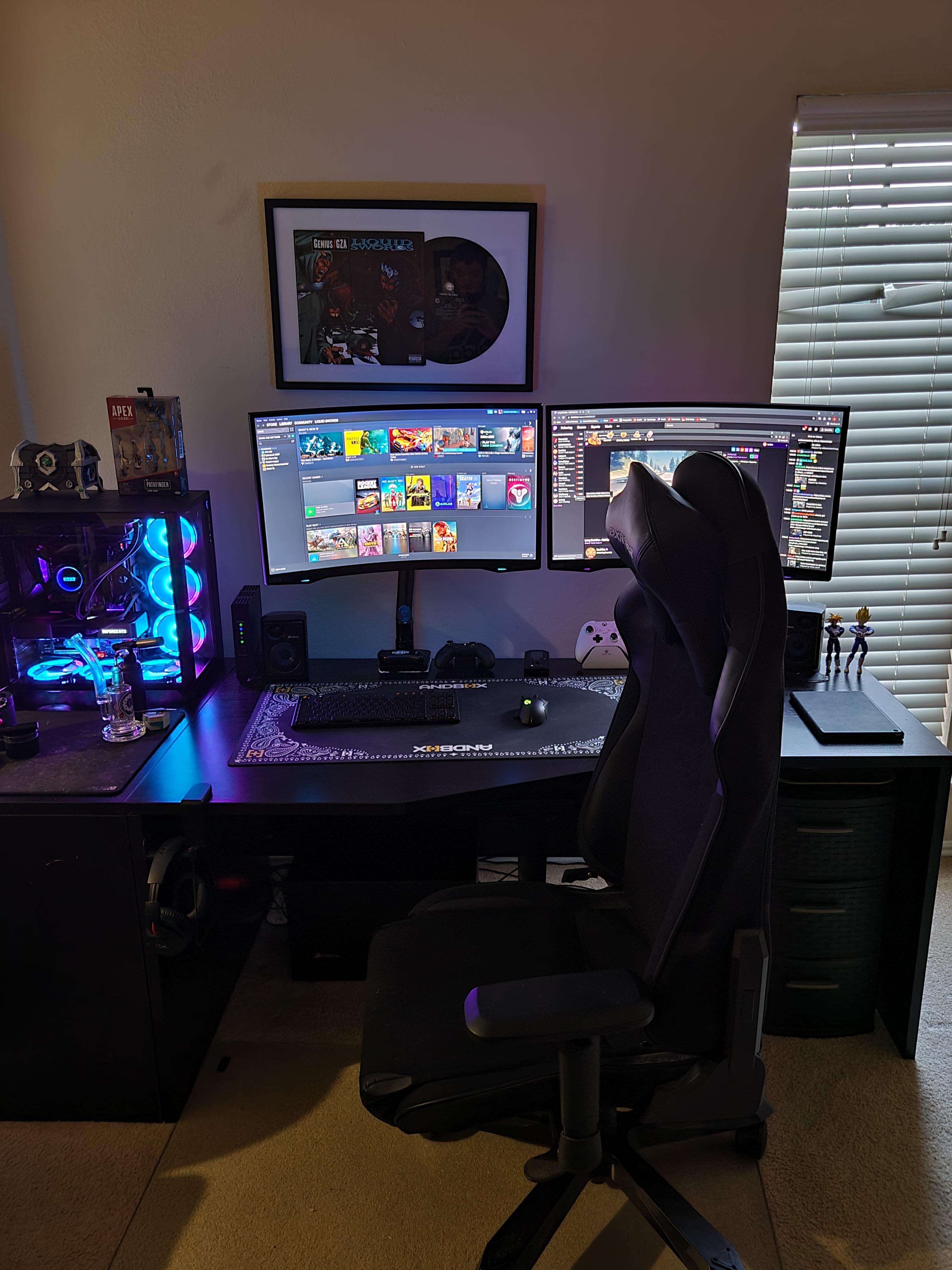 Shitty camera. Decent battlestation. Broken blind. | Scrolller