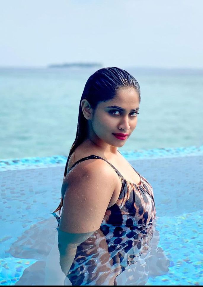 Shivani Narayanan | Scrolller