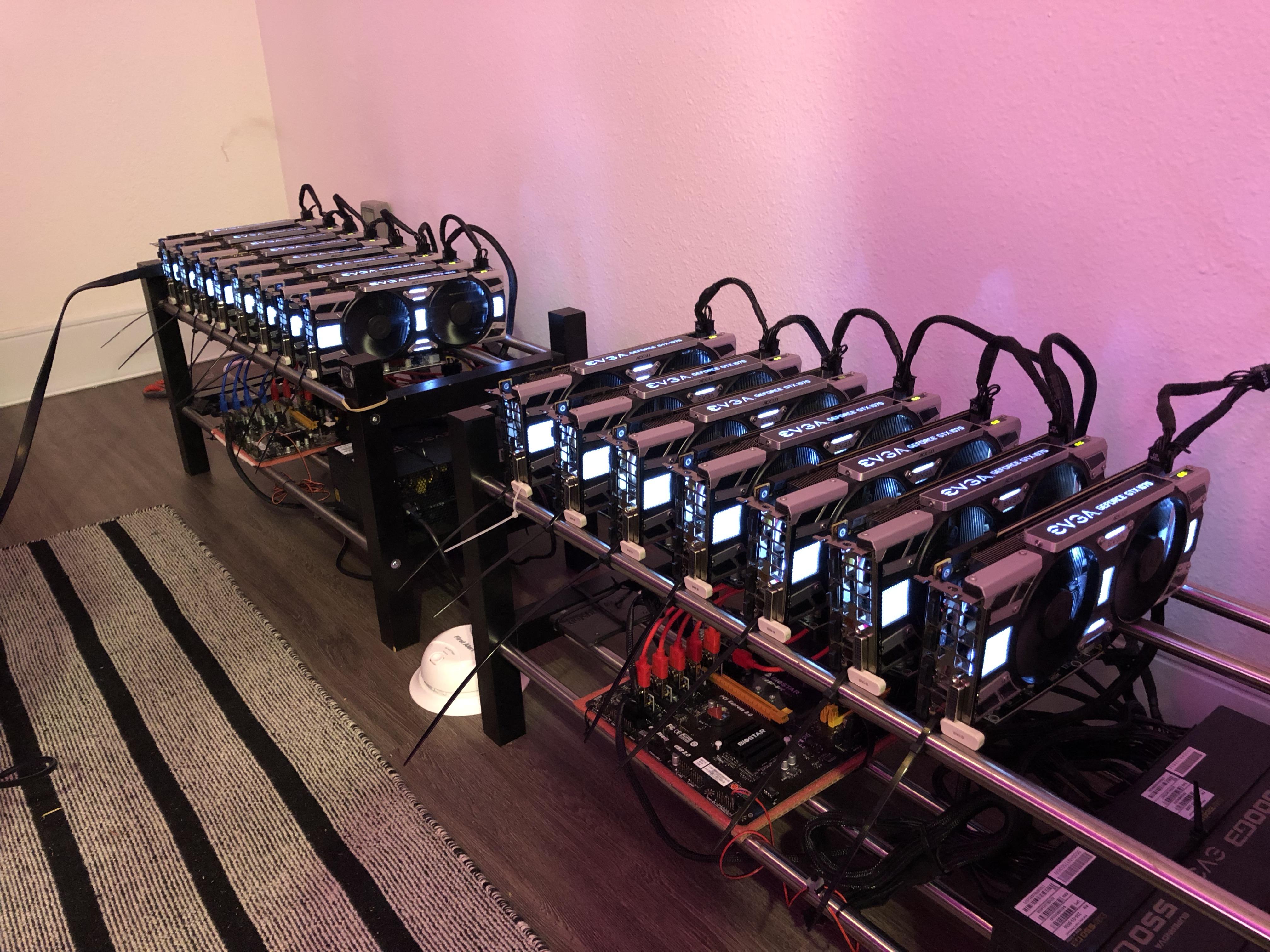 Shoerack Mining Rig 15x1070@450Mhs | Scrolller