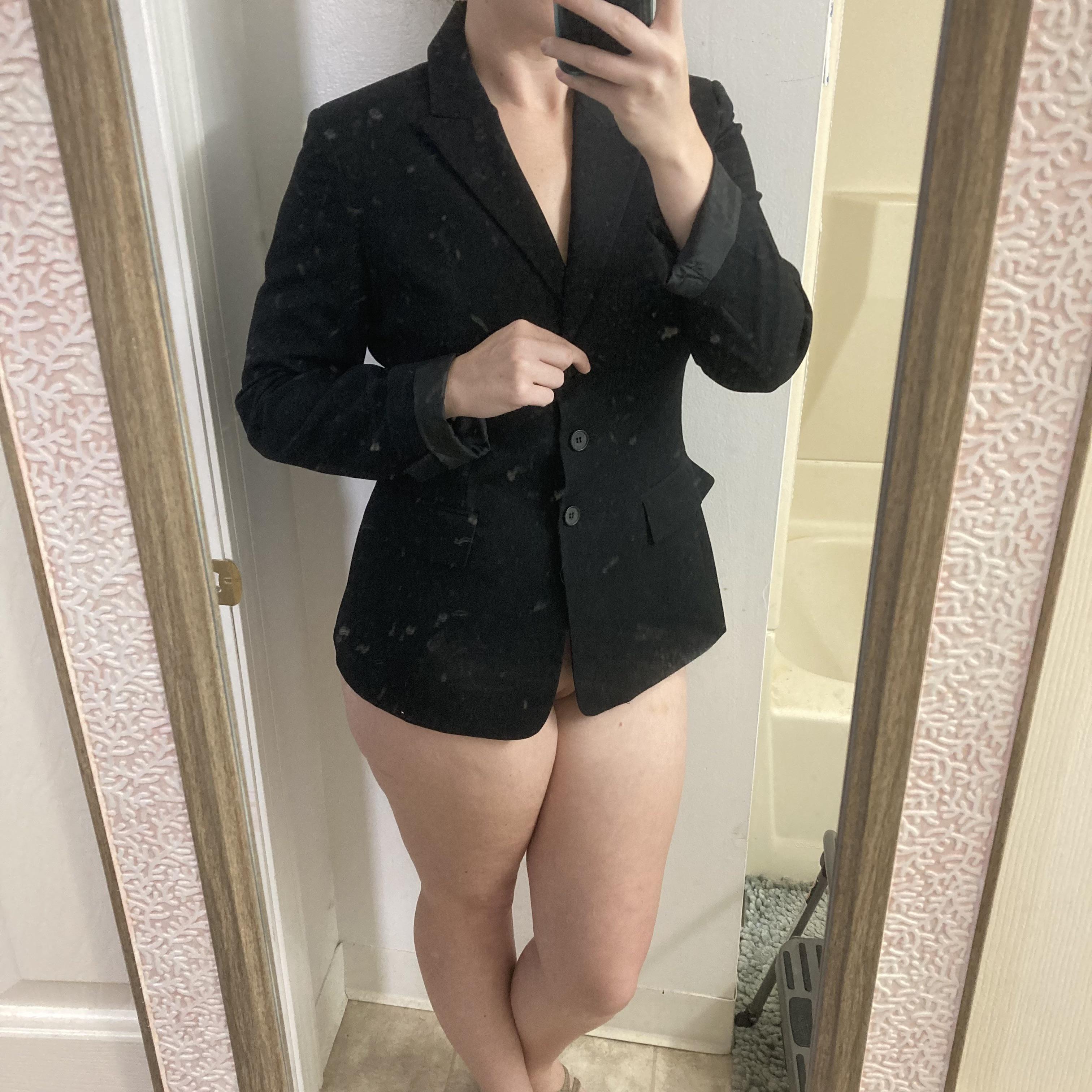 Should I undo a button? 😈 [f] | Scrolller