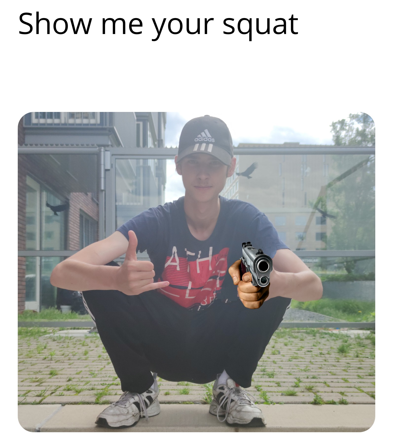 Show me your squat | Scrolller