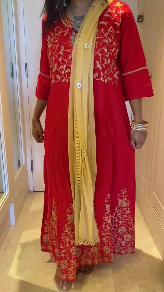 Showing my magic Part 2 [F] | Scrolller