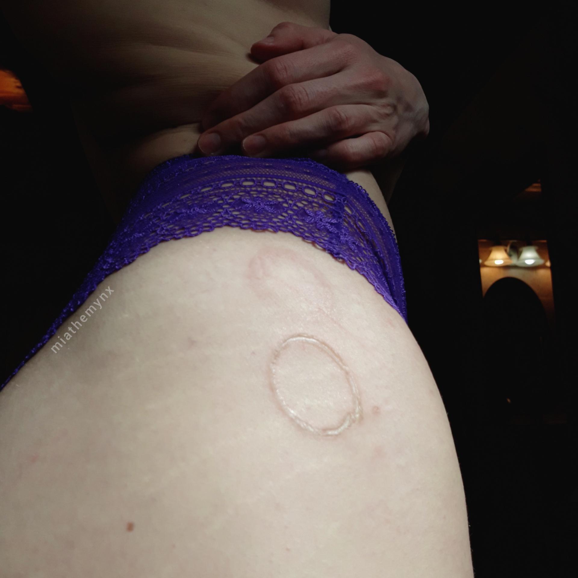 Showing off my style of tender kisses [f] | Scrolller