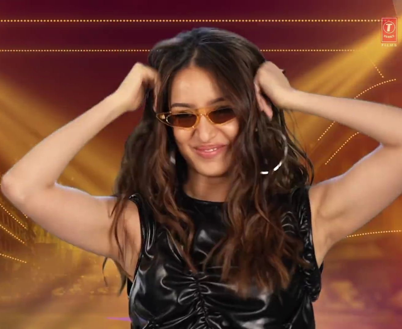 Shraddha Kapoor Scrolller