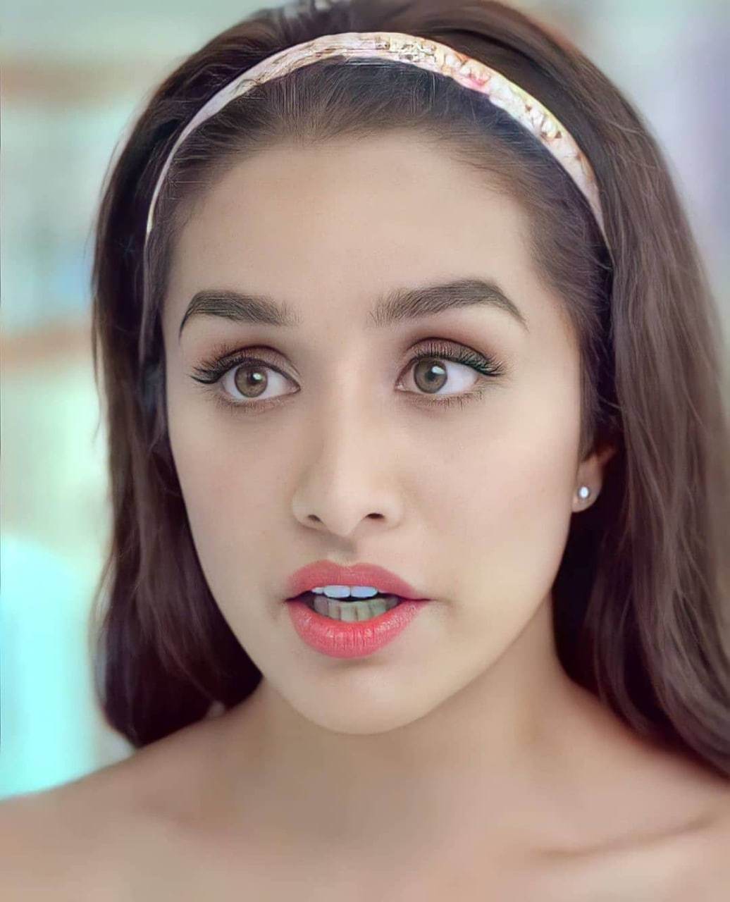 Shraddha Kapoor is our happiness | Scrolller