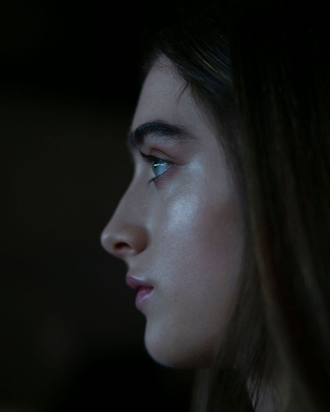 Side profile | Scrolller