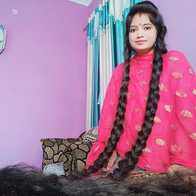 Sight To Behold Scrolller