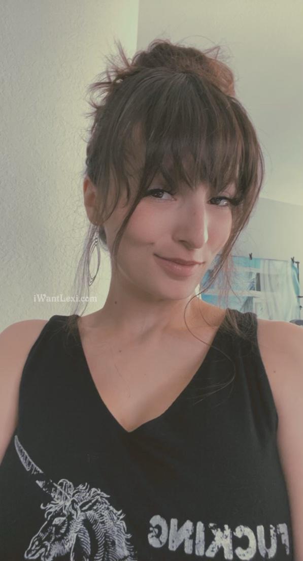 Simple and elegant | Scrolller