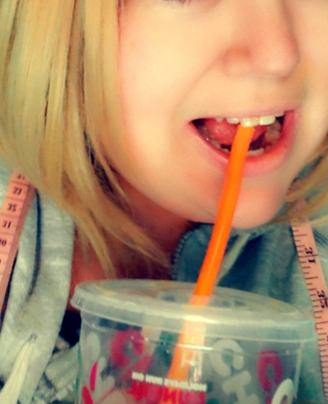 Simple basic bitch with her dunkies | Scrolller