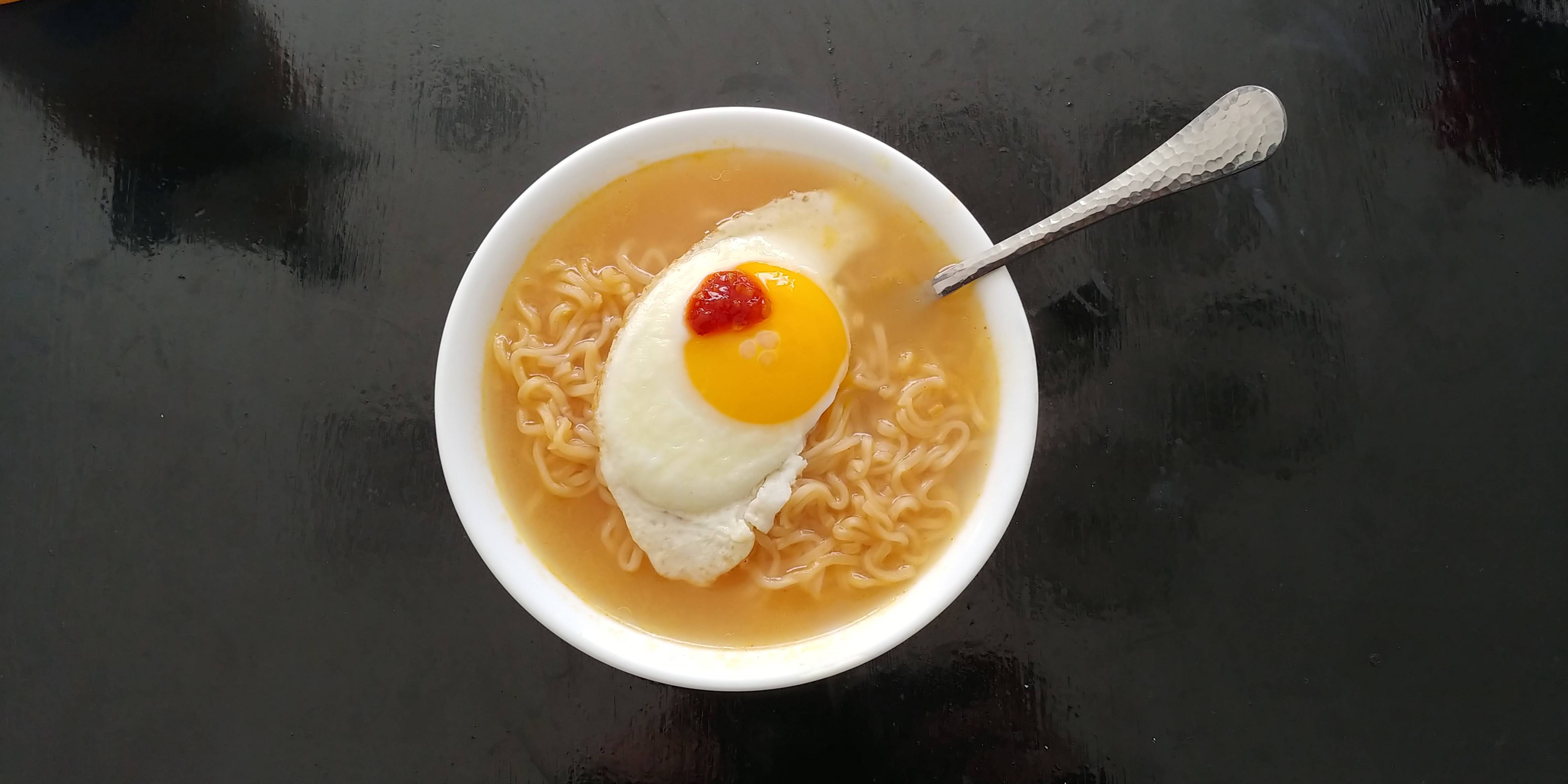 Simple egg on ramen. I call it, "The College Try" | Scrolller