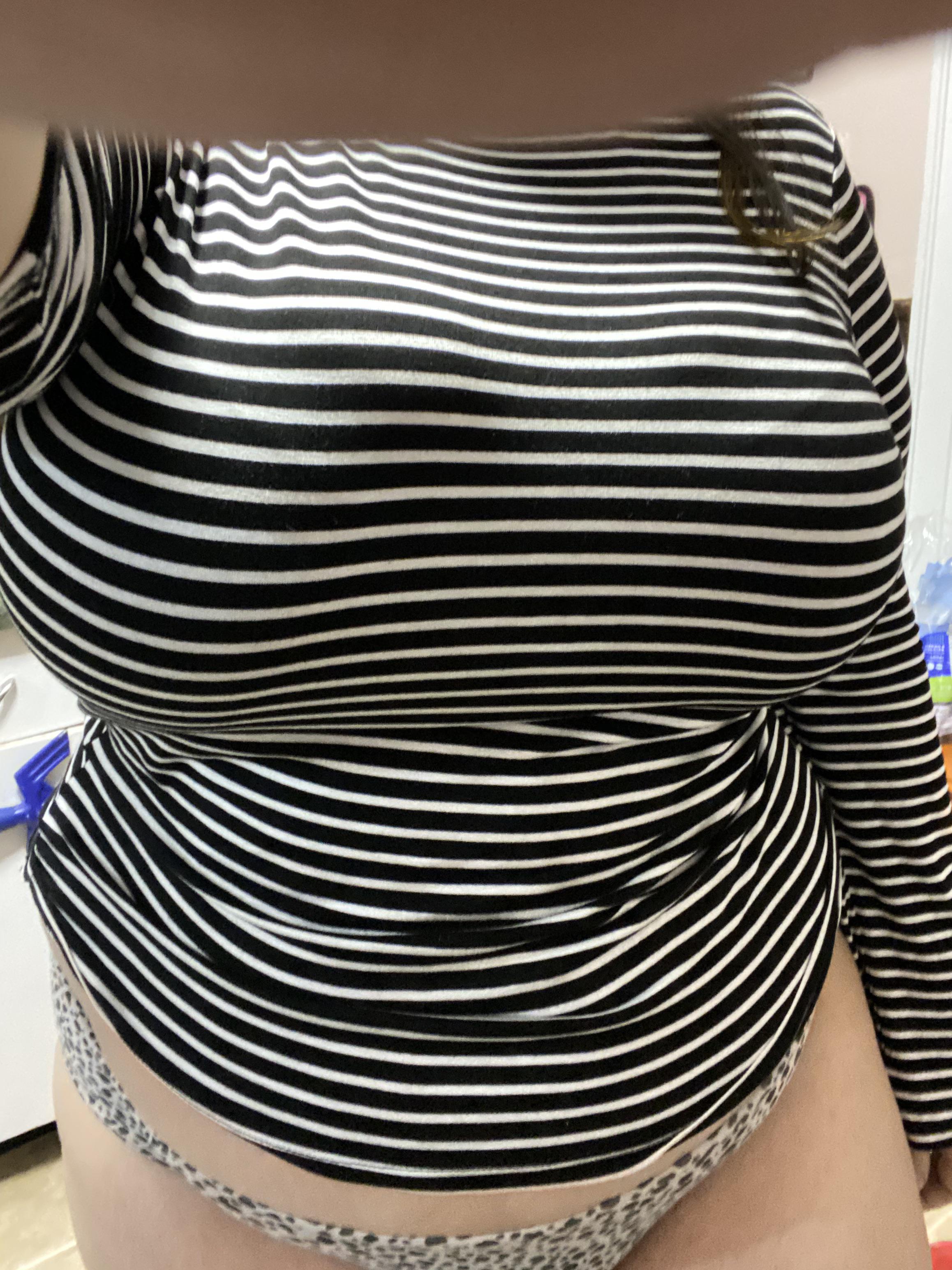 since some of you wanted to see the front 😜 (25) | Scrolller