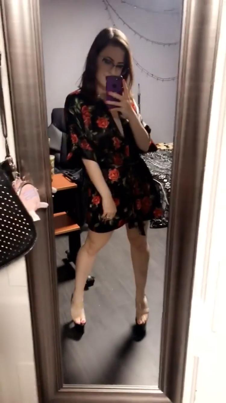 Sissy can come in for task | Scrolller