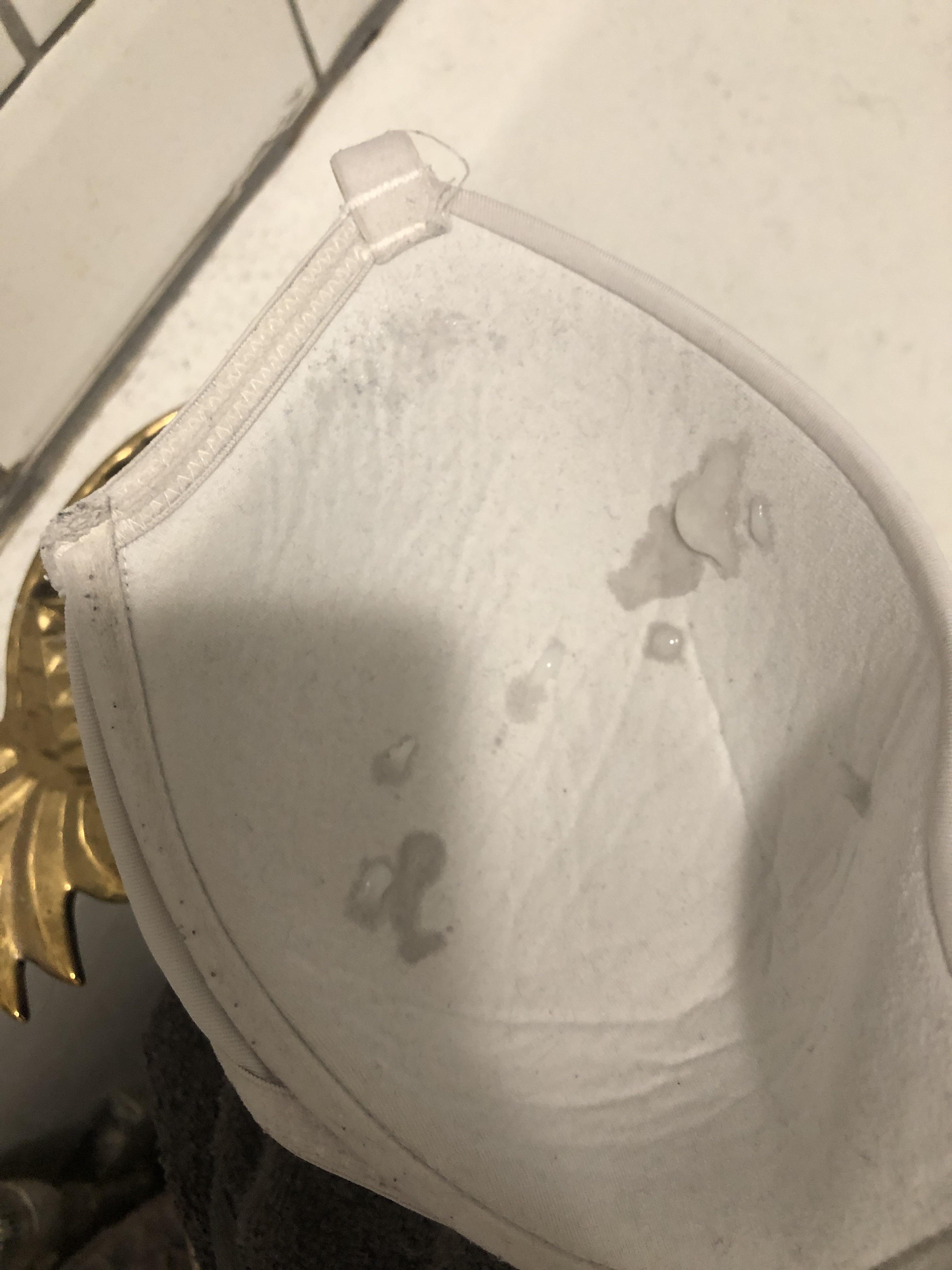 Sisters bra | Scrolller