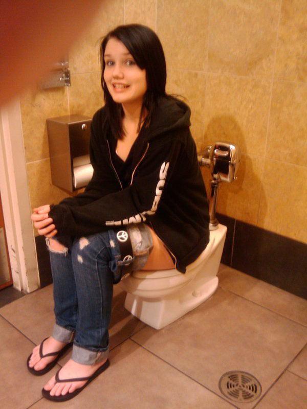 Discover more like GirlsOnTheSmallToilet: sitting casually and Related Content | Scrolller
