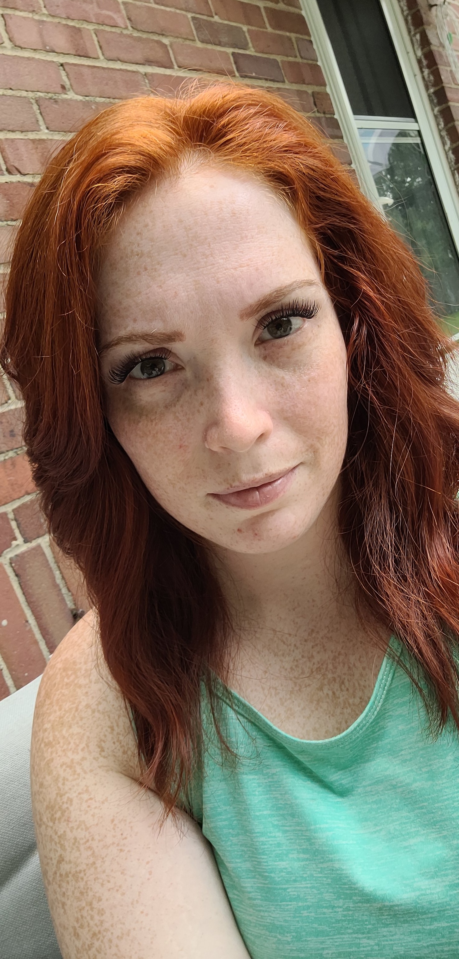 Sitting outside getting more frecxkles | Scrolller