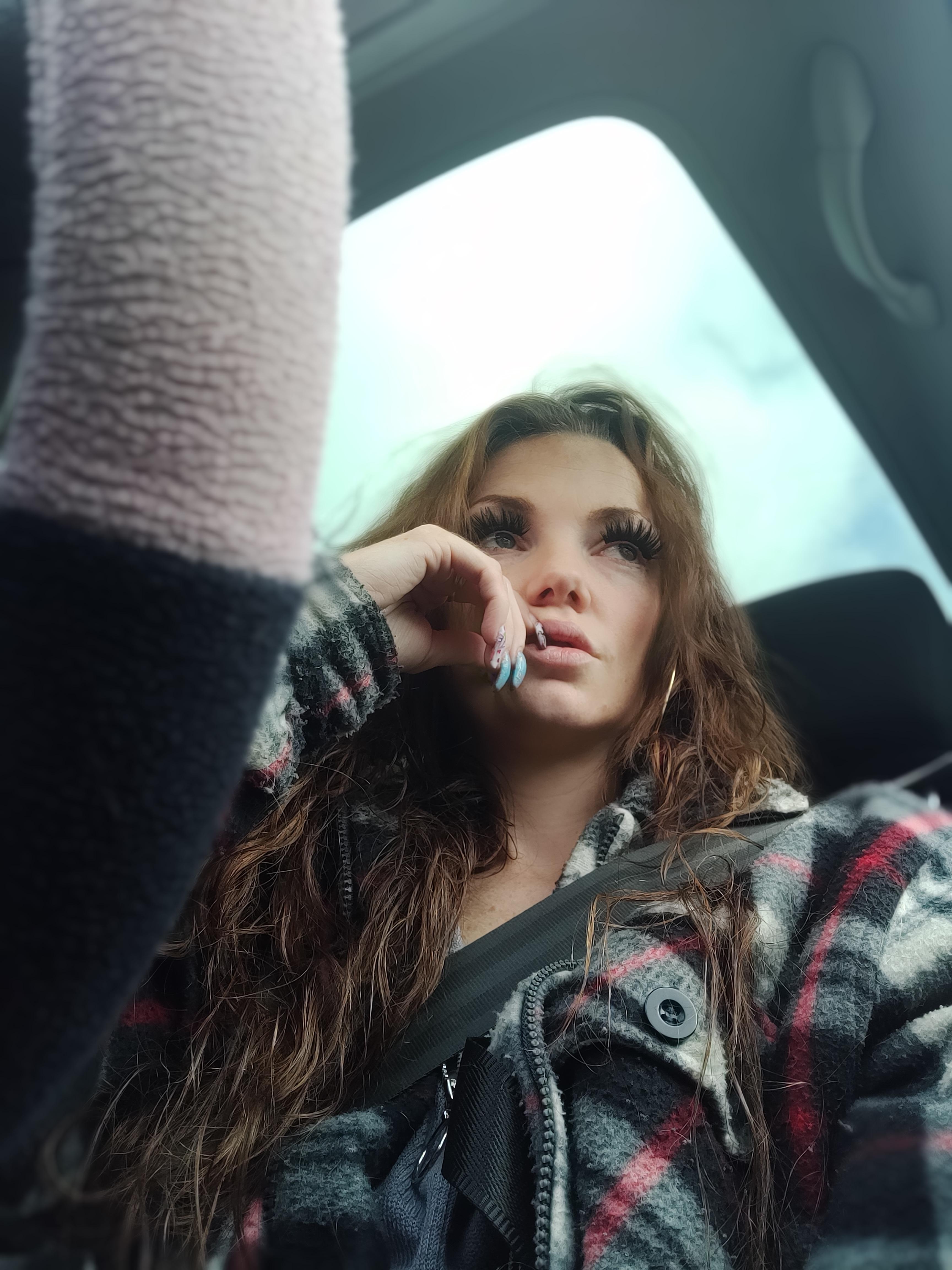 Sky gazing in my farmer jacket 🧥 | Scrolller