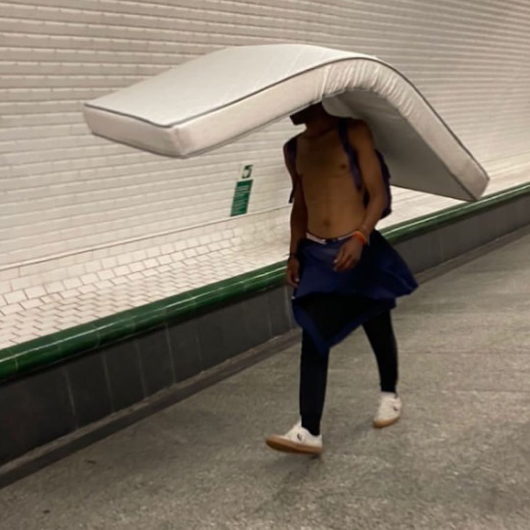 Sleepy head 😴 | Scrolller