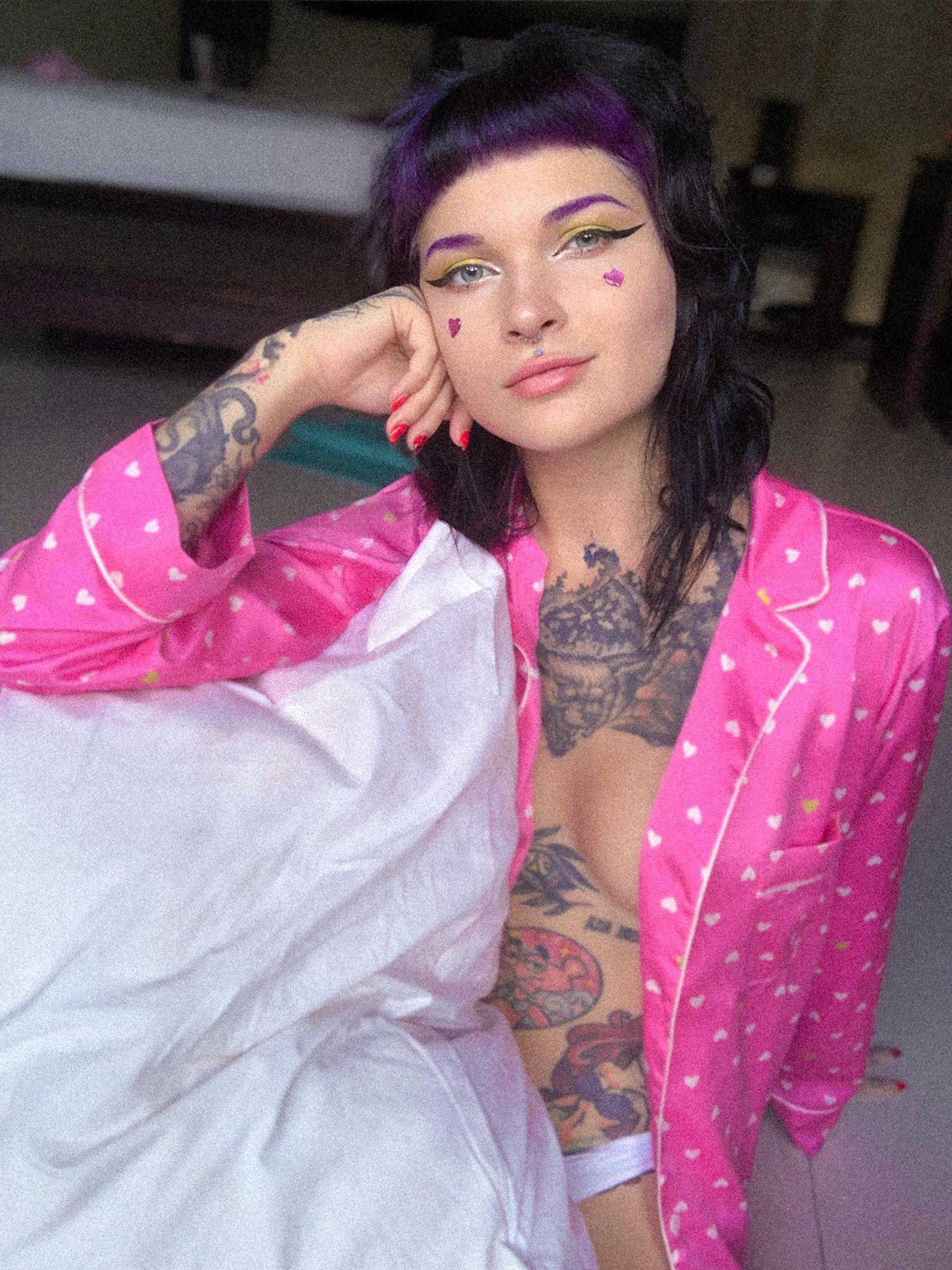 Sleepover? | Scrolller