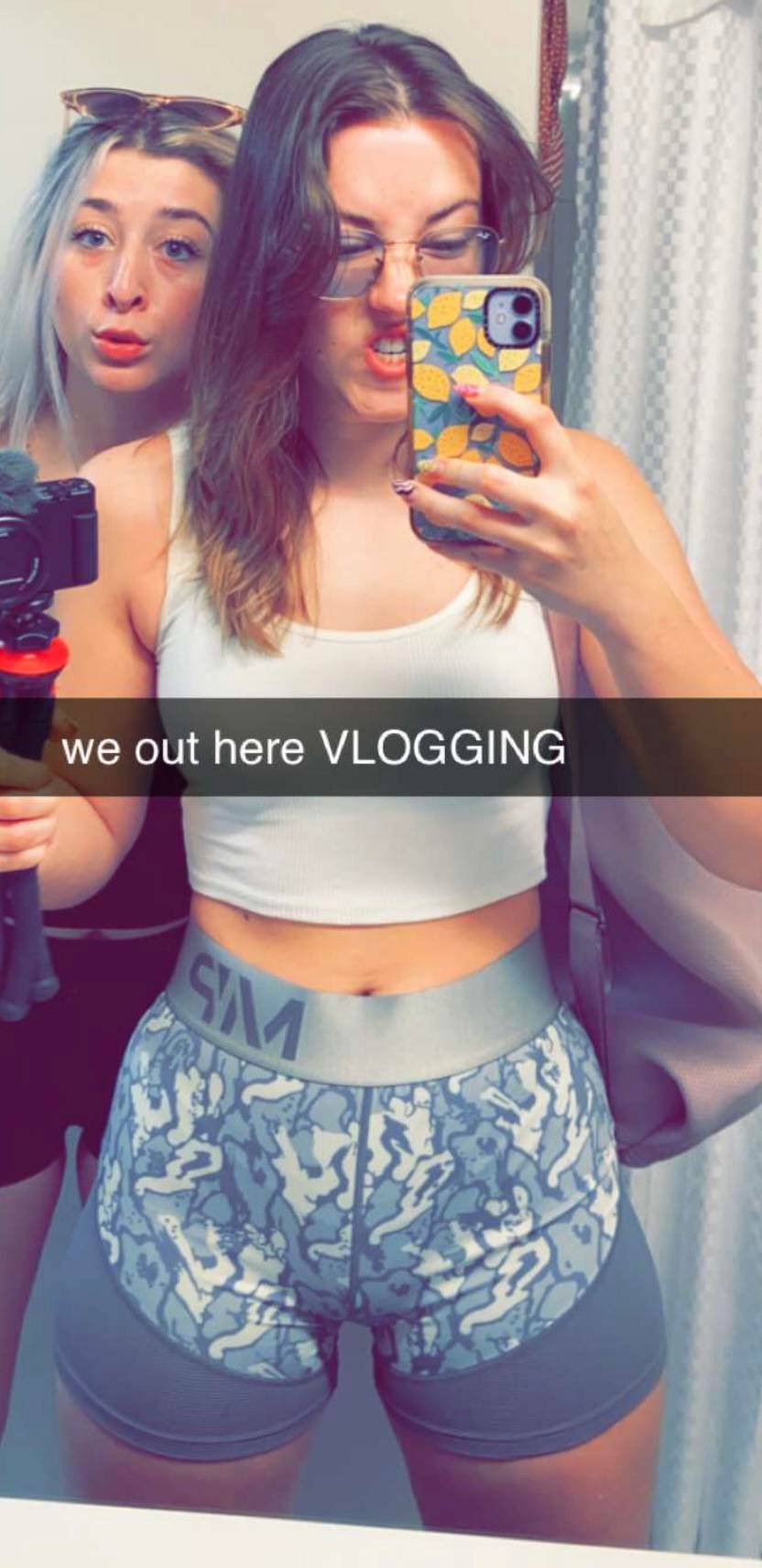 slight cameltoe | Scrolller