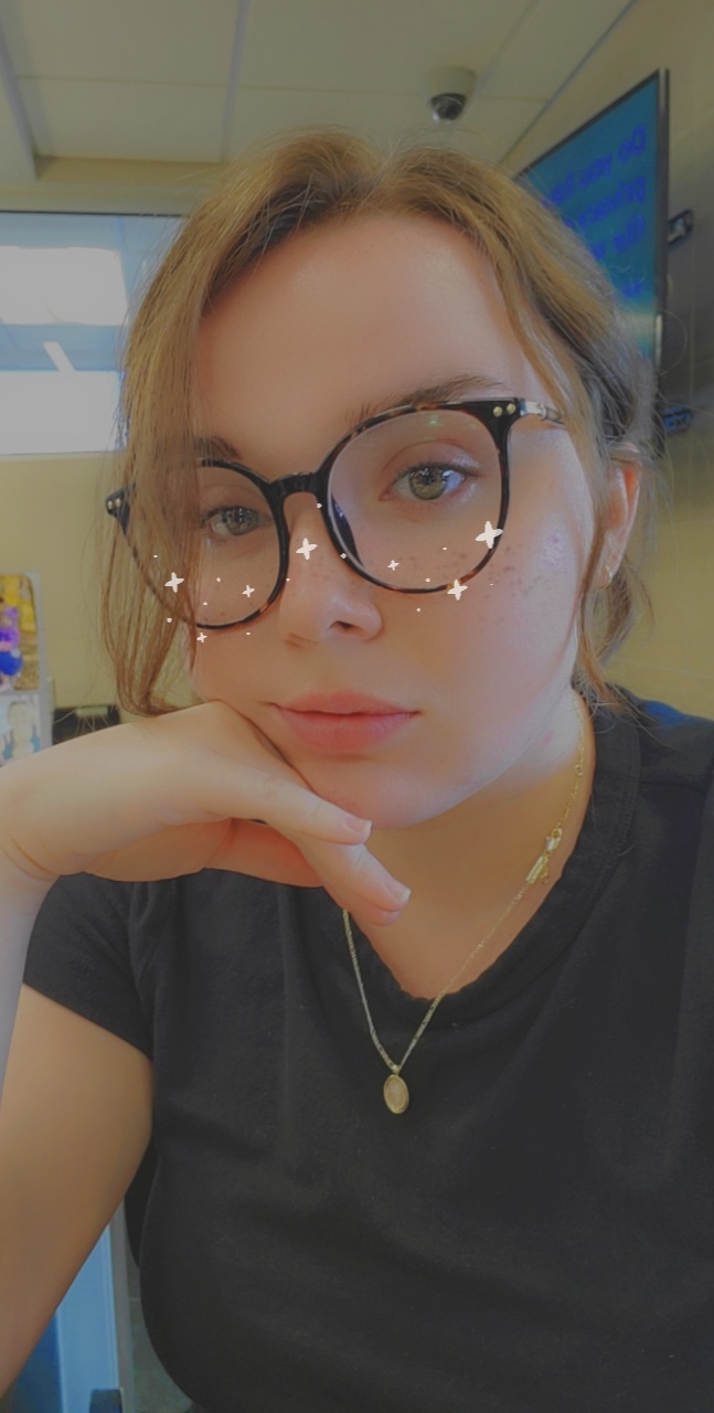 Slow afternoon at work | Scrolller