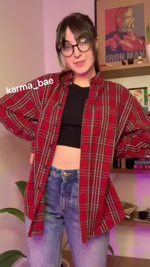 Slutty girl next door, anyone?😇 [oc] | Scrolller