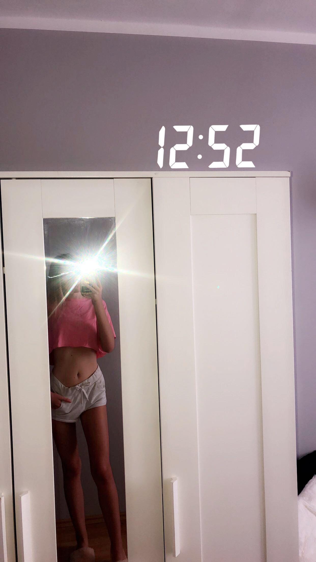 18yo looking for huge bbc. Also want to try porn. Dm for more info | Scrolller