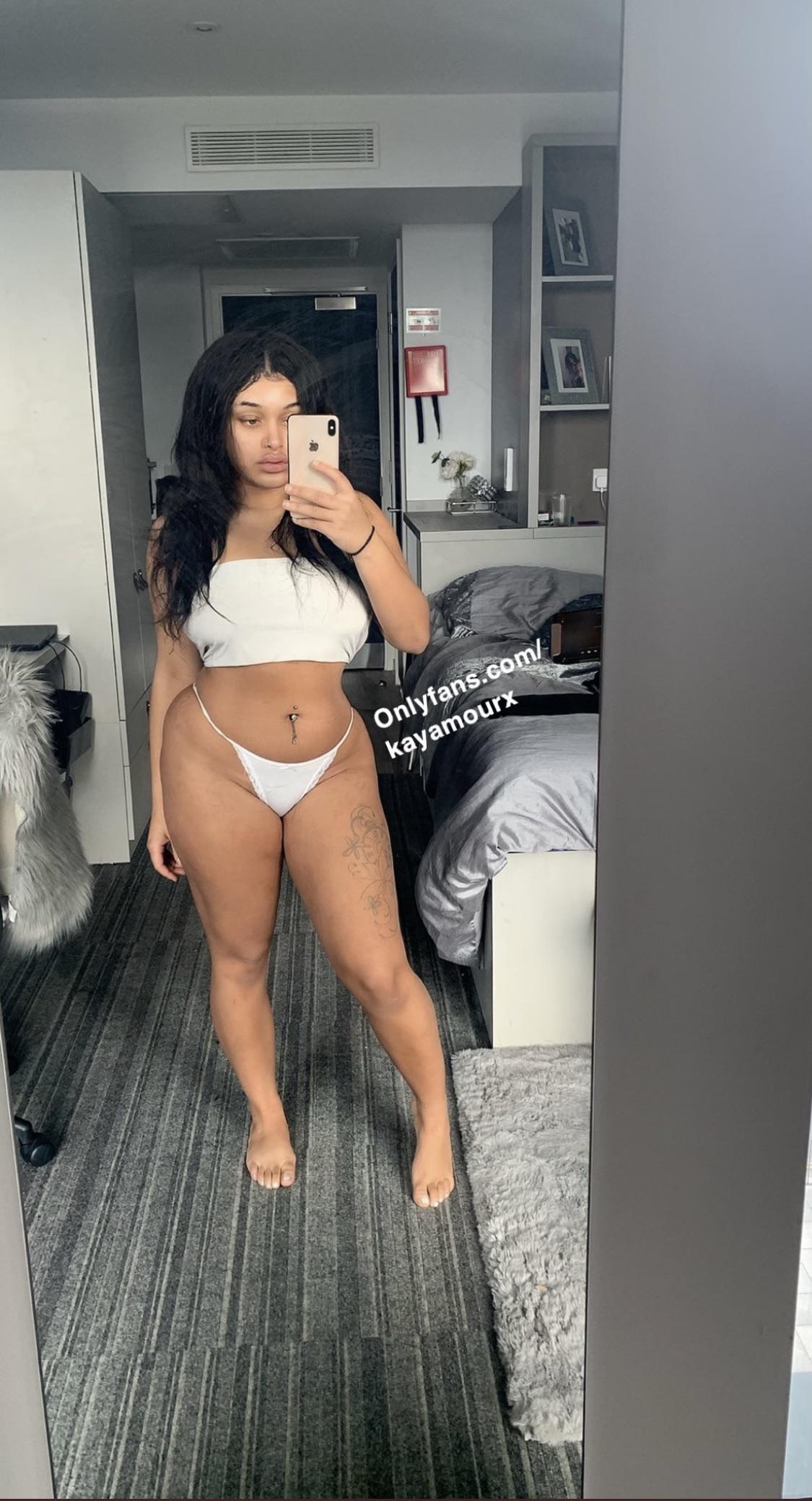 Smash or pass daddy? ️ | Scrolller