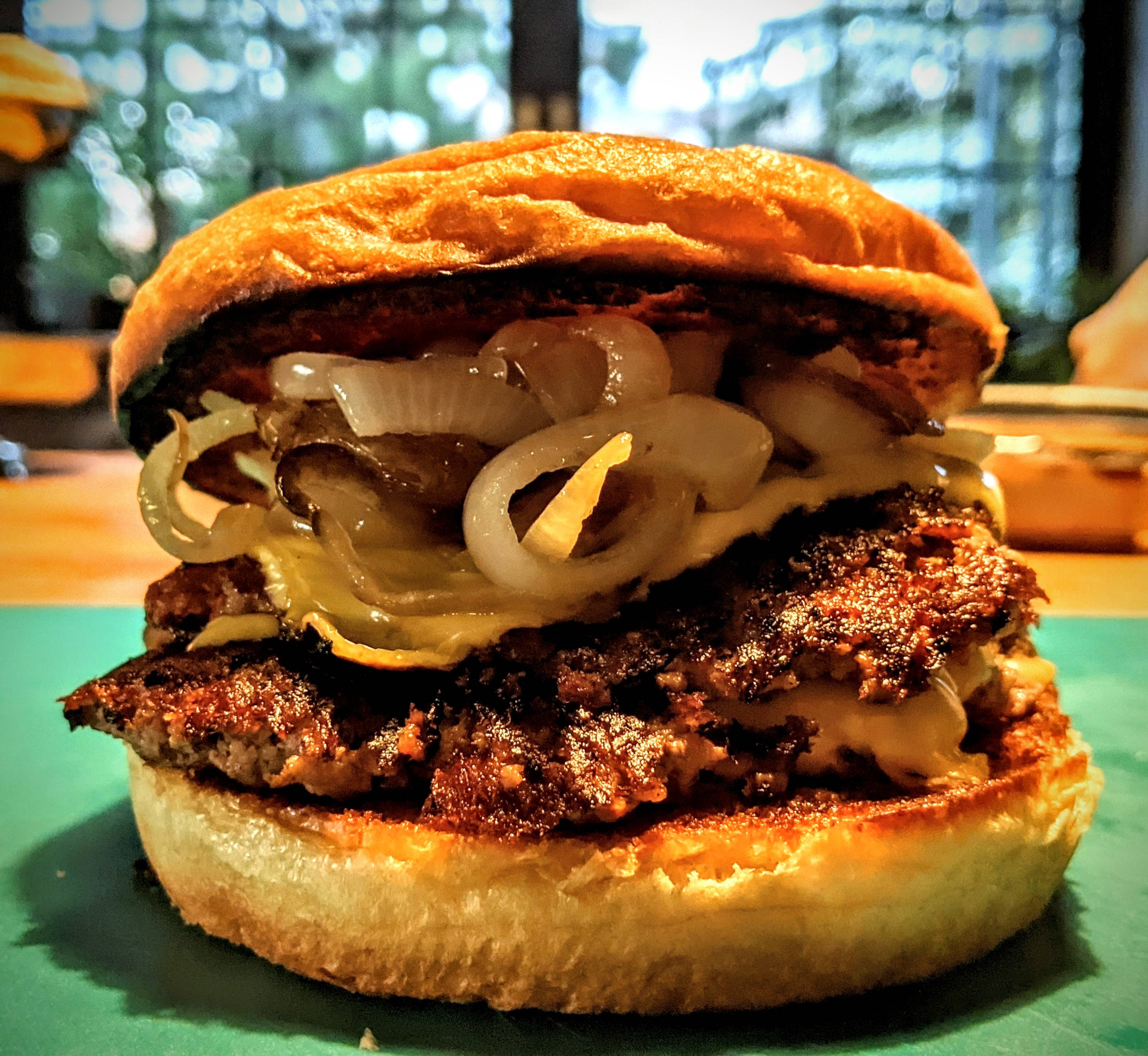 Smashed Burger | Scrolller