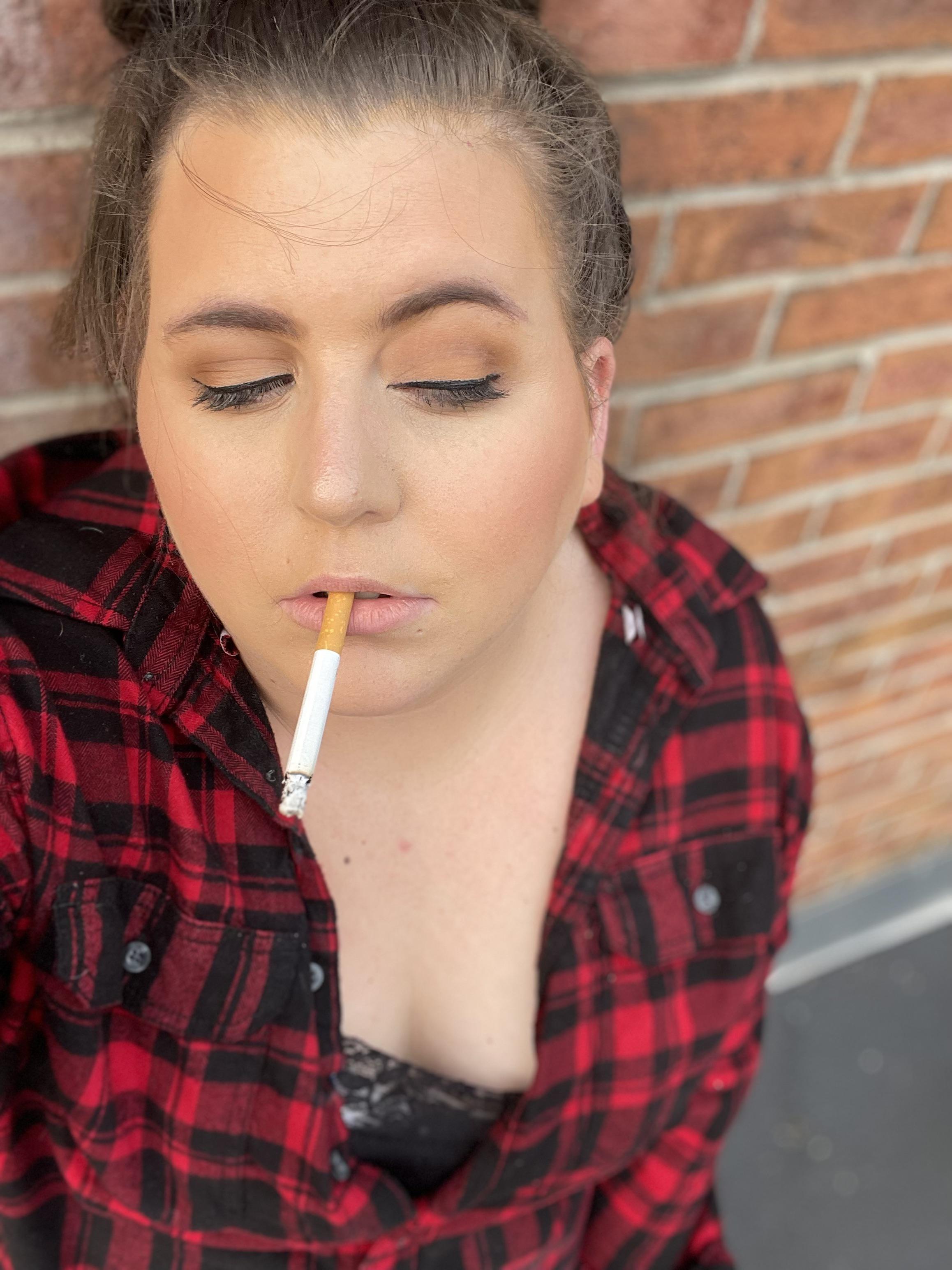 Smoke break! | Scrolller