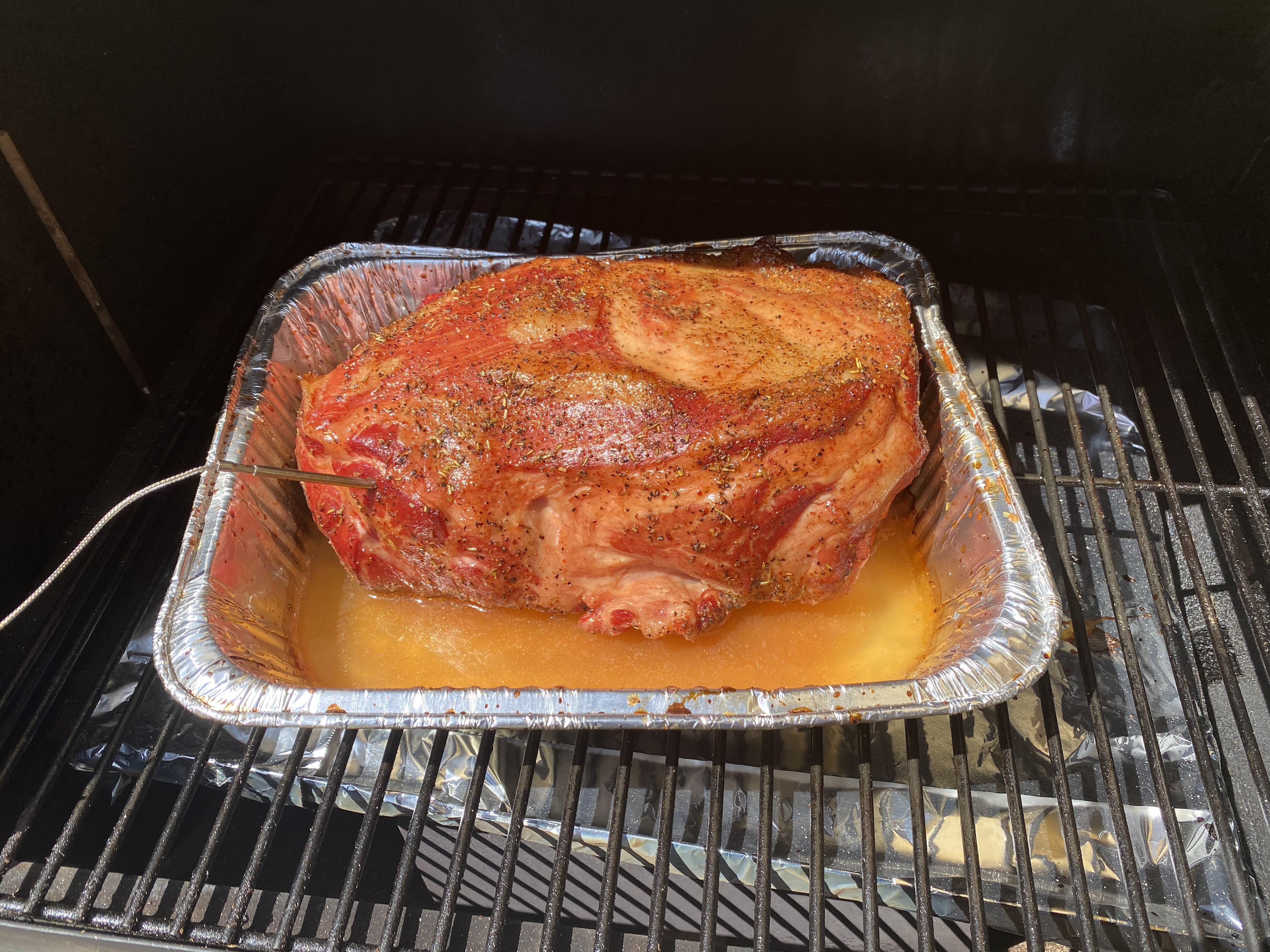 Smoked pulled pork | Scrolller