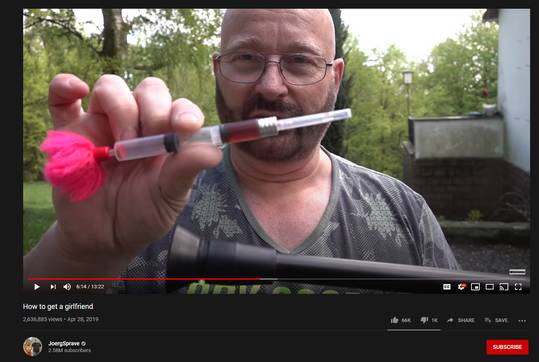 Smooby girlfriend | Scrolller