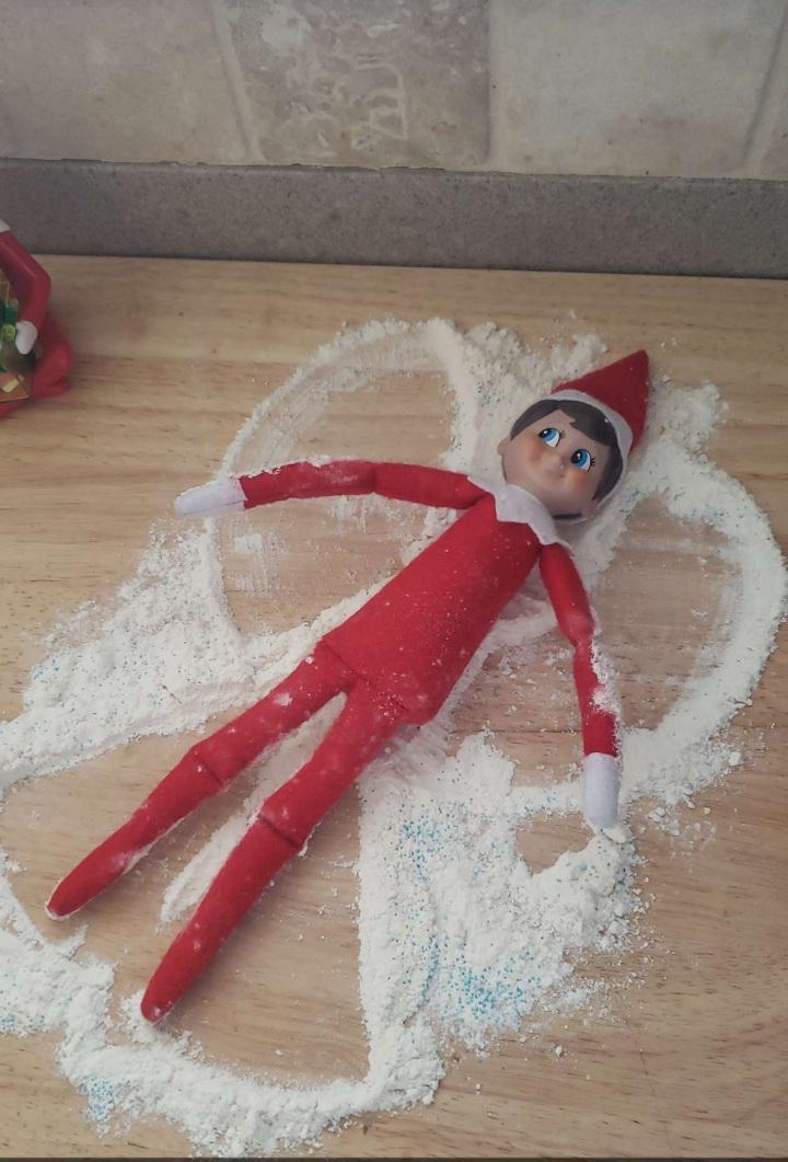 Snow angel | Scrolller