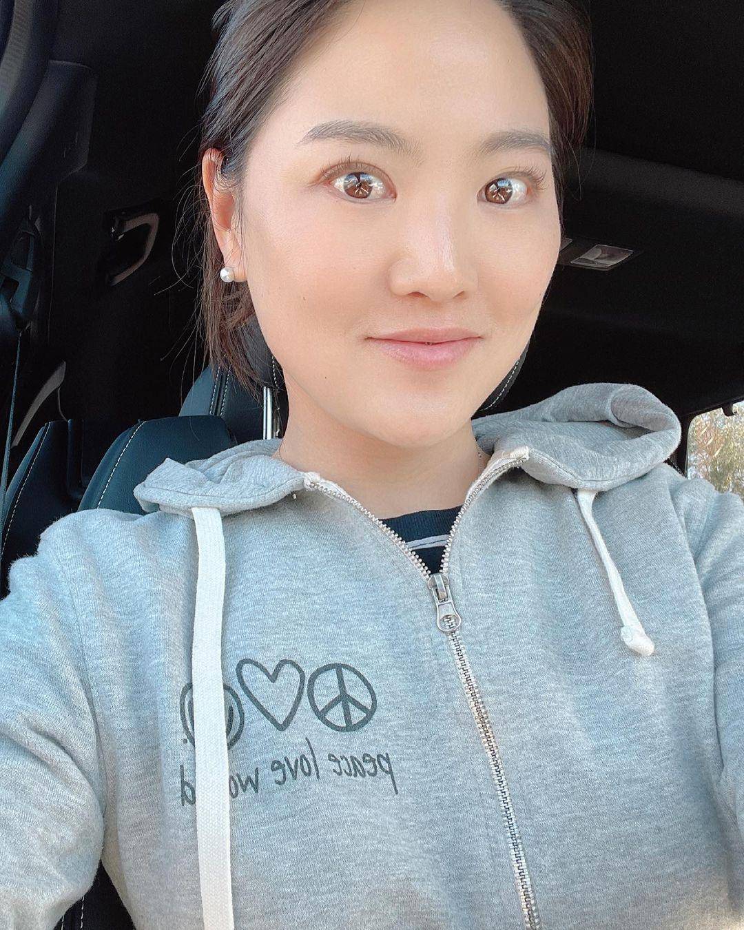 So Yeon Ryu | Scrolller