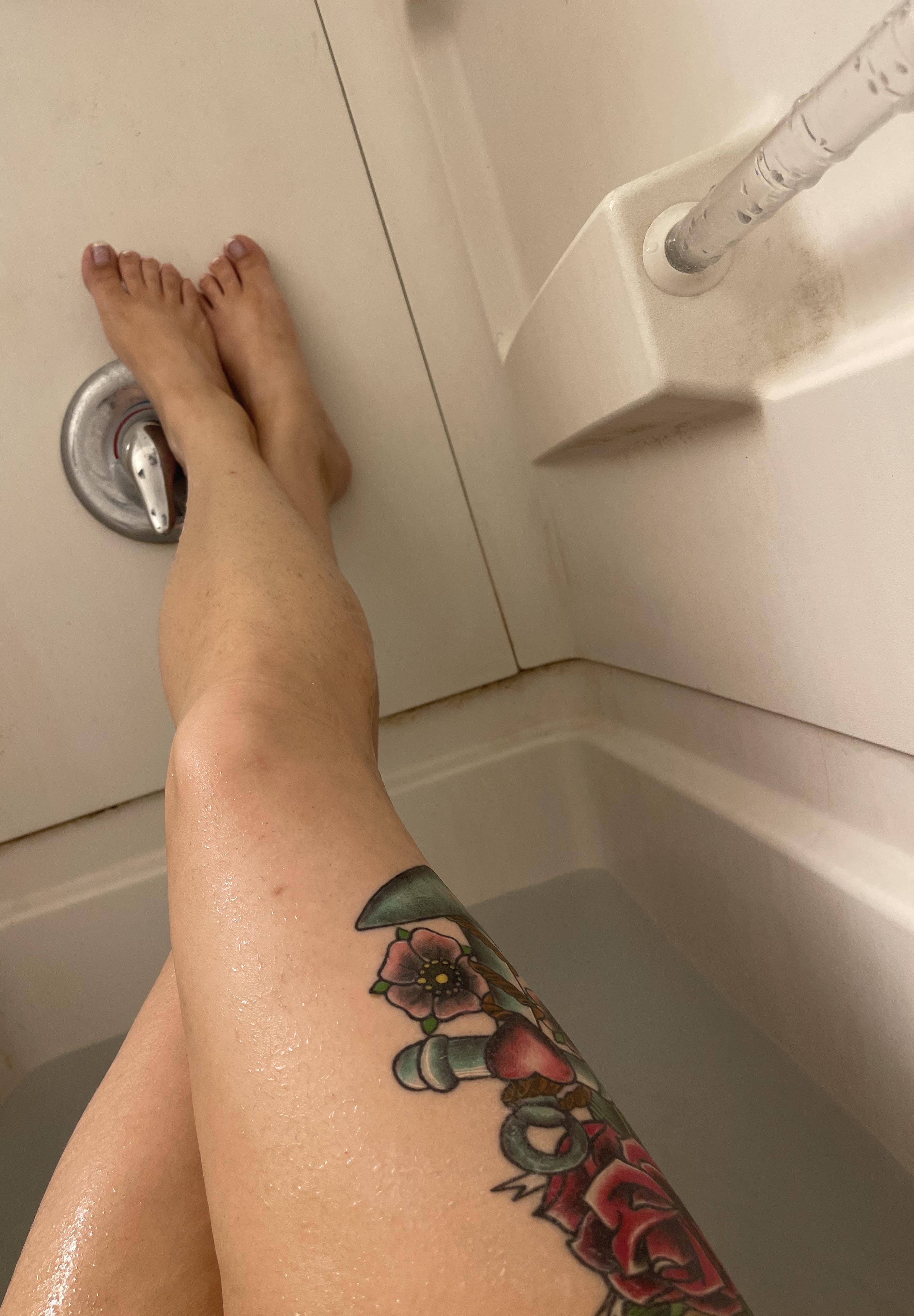 Soak with me? | Scrolller